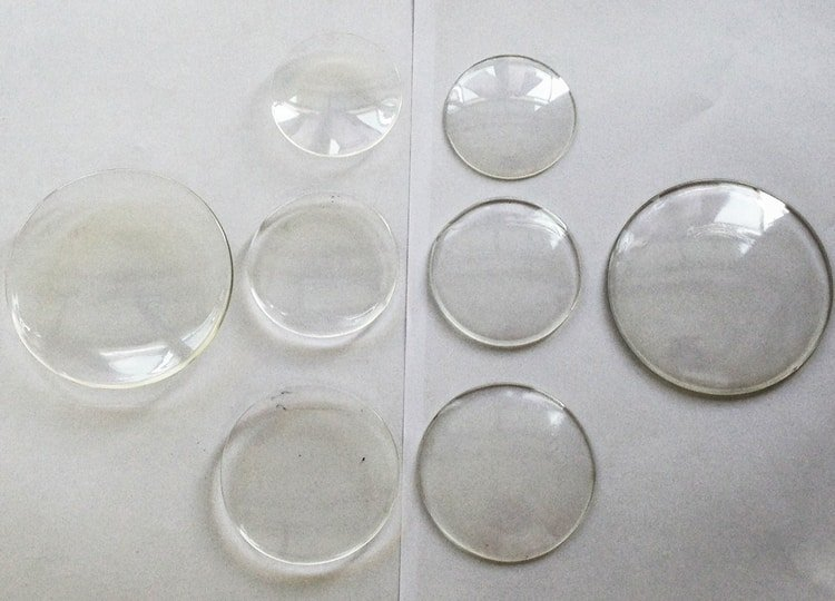 Watch Glass Guide – Sapphire Crystal vs Acrylic vs Mineral Crystal ...
